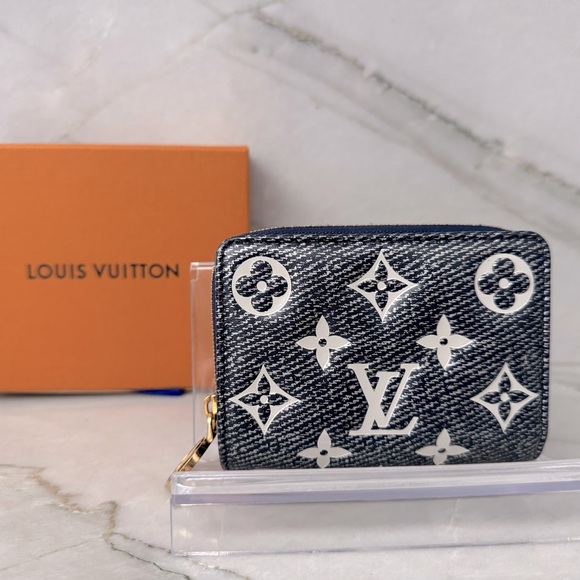 Louis Vuitton | Bags | Louis Vuitton Monoglam Lou Compact Wallet | Poshmark